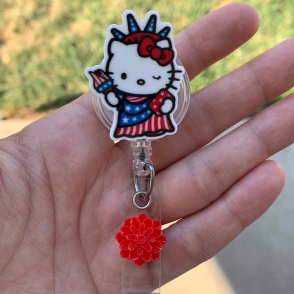 Hello Kitty | Accessories | Hello Kitty Statue Of Liberty Independence ...